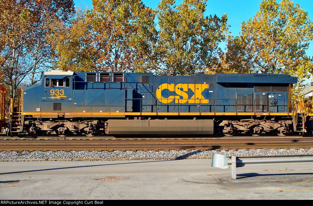 CSX 933